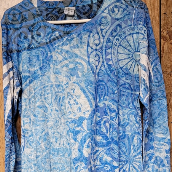 Laura Ashley | Tops | Laura Ashley Active Top | Poshmark
